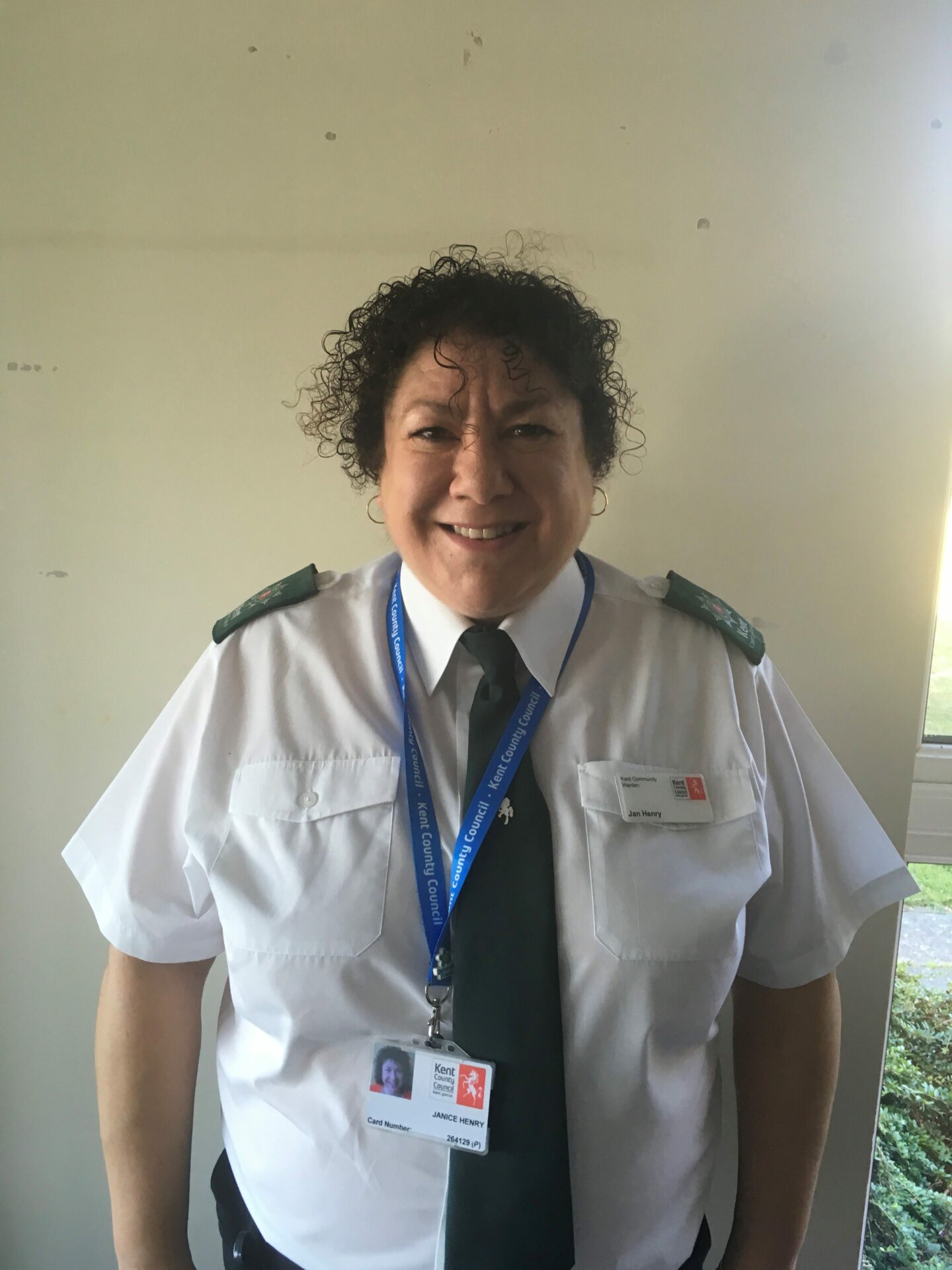 Hawkinge Community Warden Jan Henry | CommunityAd