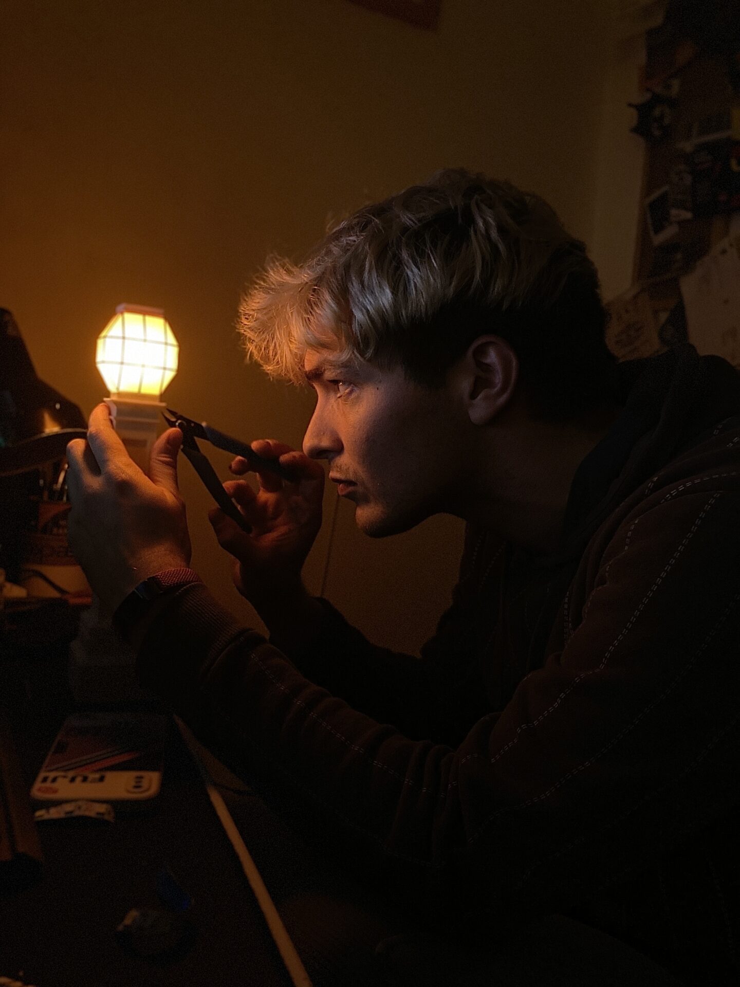 The LIDO Lamp: a journey through design with Edward Leader | CommunityAd